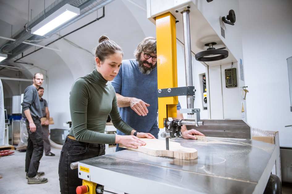 Call for Wood Lab Manager